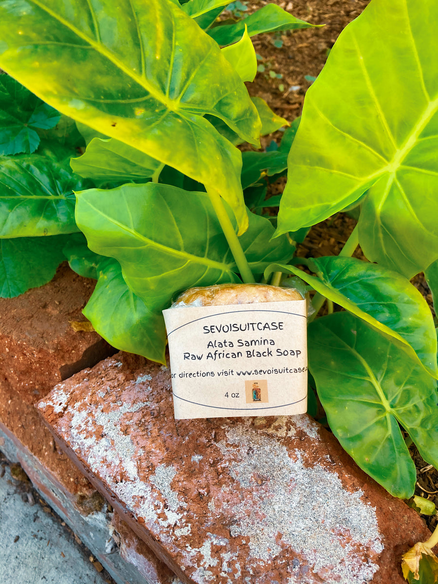 Alata Samina (Raw African Black soap) how to reduce pimples and dark ...